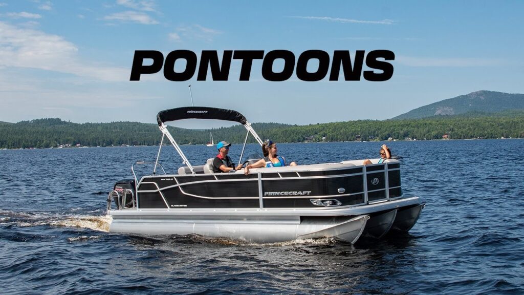 How Many People Can a Pontoon Boat Hold | Capacity